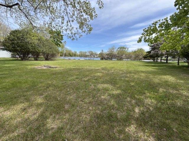 9905 Circle Dr, Pigeon, MI 48755