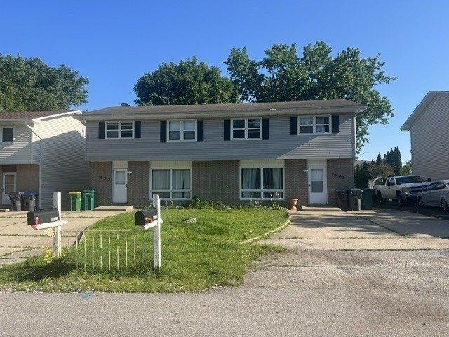 9905 W Oak Forest Dr, Beach Park, IL 60099