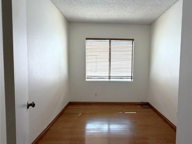 9906 Owensmouth Ave, Unit 12, Chatsworth, CA 91311 | MLS #RS26063