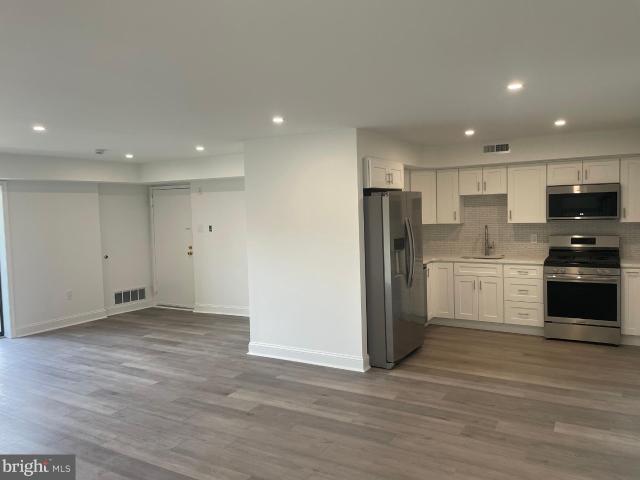9906 Bustleton Ave, Unit F3, Philadelphia, PA 19115 | MLS #PAPH2609 | Compass