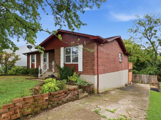 9906 Chapel Hill Road
