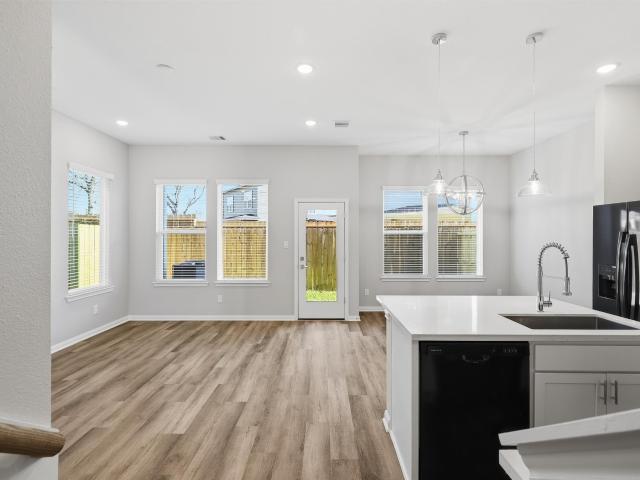 9906 Clark Rd, Houston, TX 77076 | MLS #51378