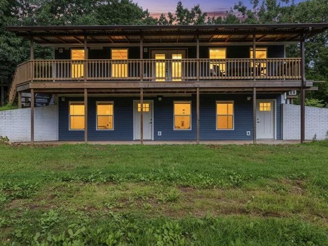9906 Farm Road 1162, Cassville, MO 65625