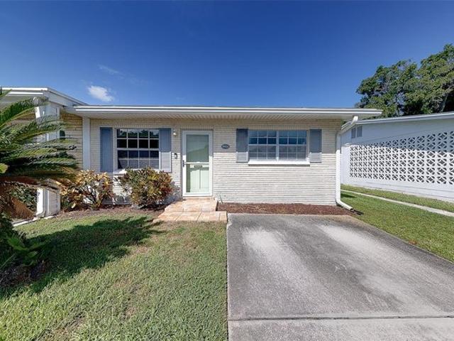 9906 Lily St N, Pinellas Park, FL 33782