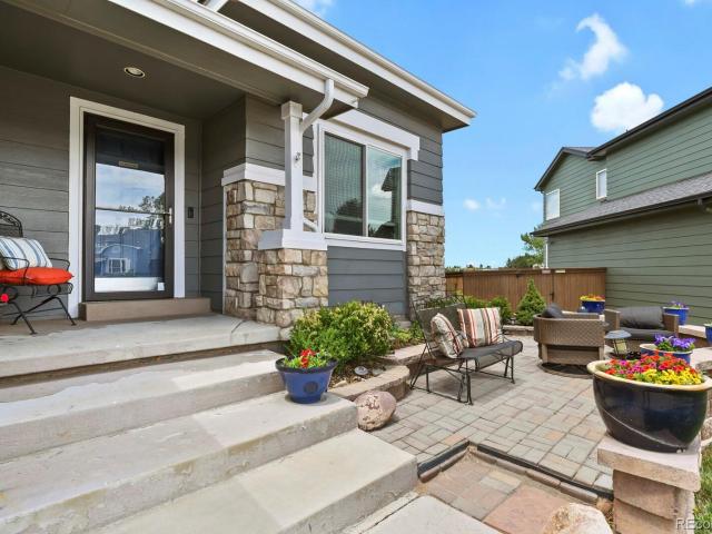 9907 Blackbird Circle