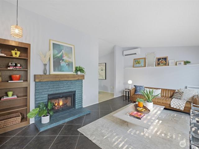 9907 74th Street SW