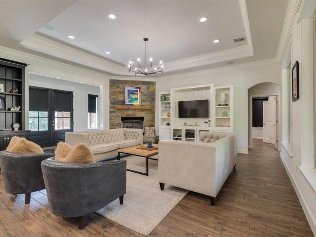 9908 Jamie Way