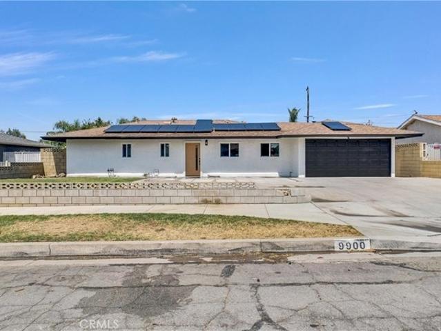 9900 Niagara Ave, Fontana, CA 92335