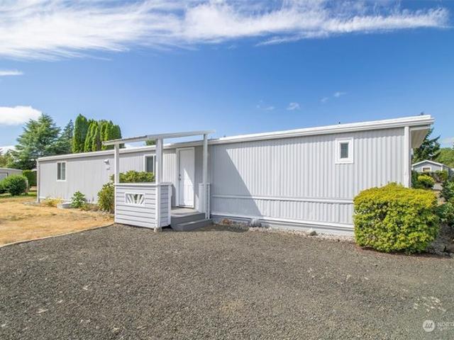 9900 Blomberg St SW Trlr 30, Olympia, WA 98512