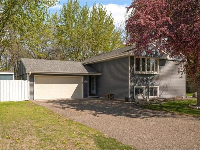 9900 th Ln N, Champlin, MN 55316