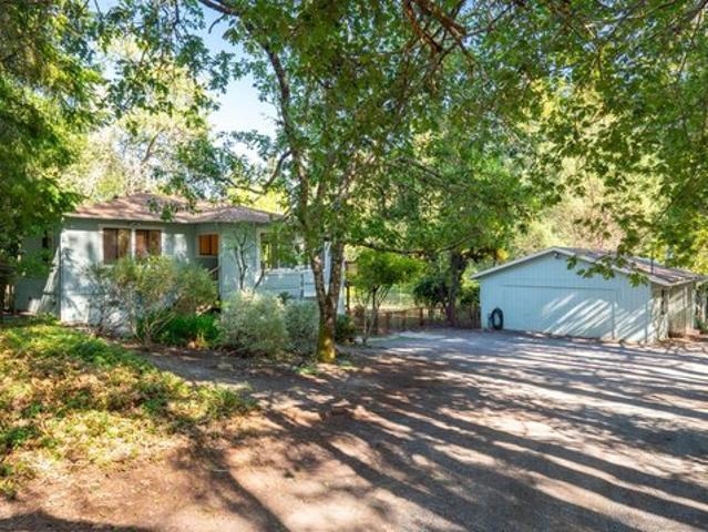 9901 Occidental Rd, Sebastopol, CA 95472