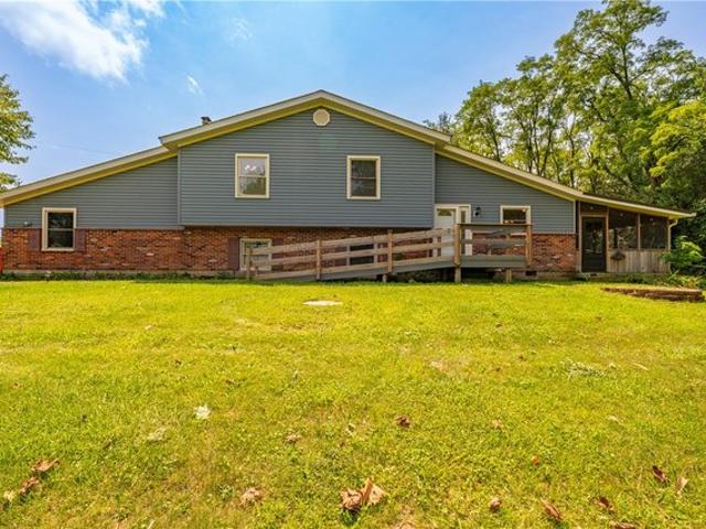 9901 Ballentine Pike, New Carlisle, OH 45344