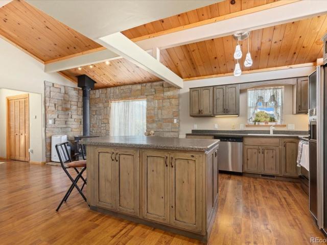 9901 County Road 120