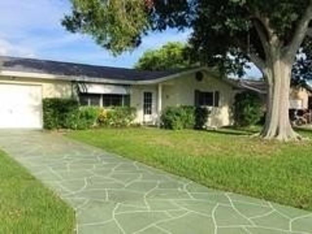 9901 th Ln, Seminole, FL 33772