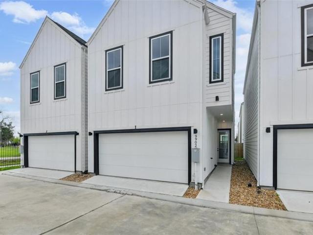 9902 Clark Rd Unit B, Houston, TX 77076