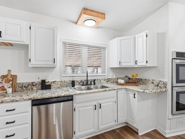 9902 County Road 2434, Terrell, TX 75160