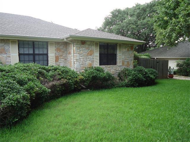 9903 Grand Oak Dr