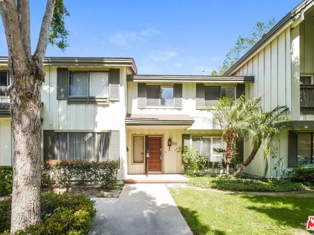 9903 Karmont Ave, South Gate, CA 90280