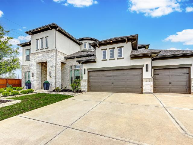 9903 Regal Bend Drive