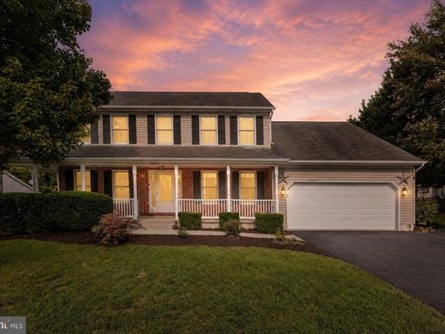 9903 Woodburn Ct, Fredericksburg, VA 22407