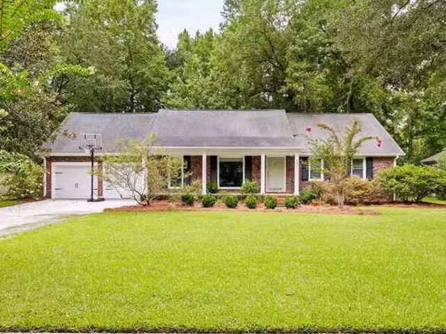 990 Colonial Dr, Mount Pleasant, SC 29464 MLS 24019101