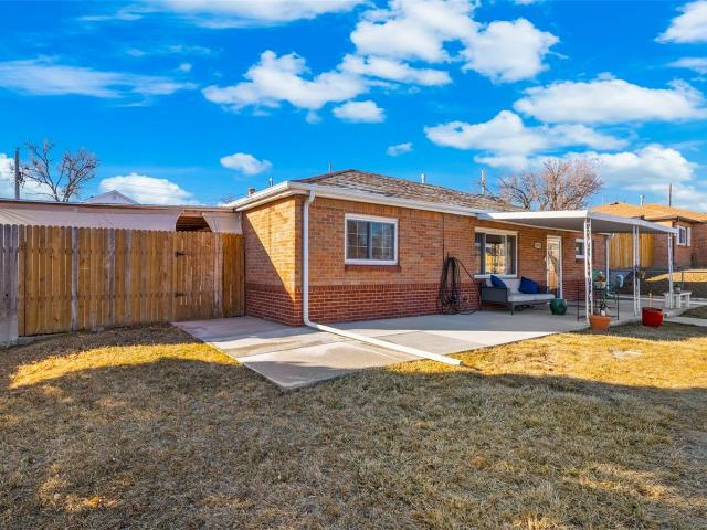 990 Ash Court