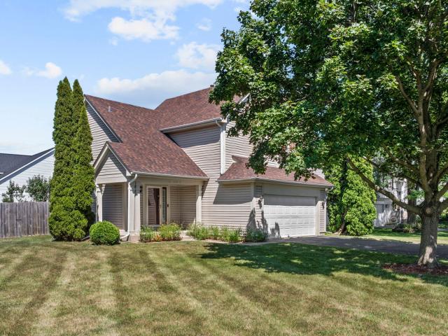 990 Pennwood Lane