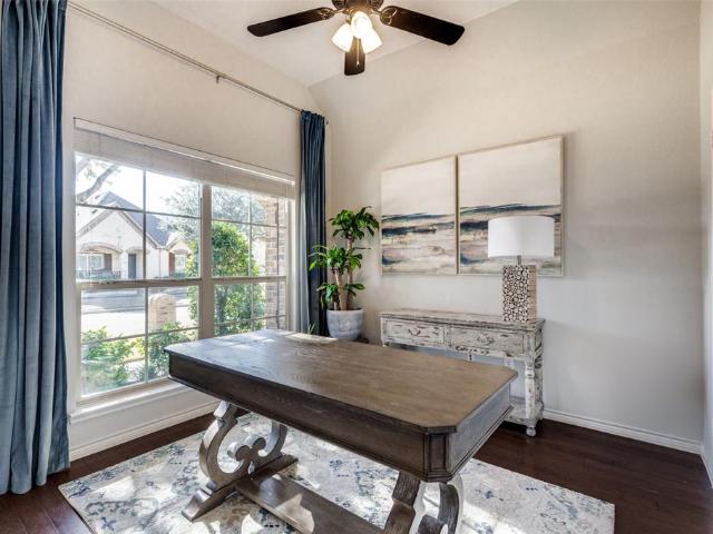 9914 Boyton Canyon Road