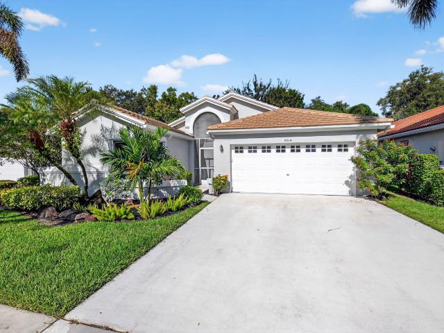 9914 Harbour Lake Cir, Boynton Beach, FL 33437 | MLS #R11117