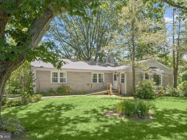 9915 Masser Rd, Frederick, MD 21702