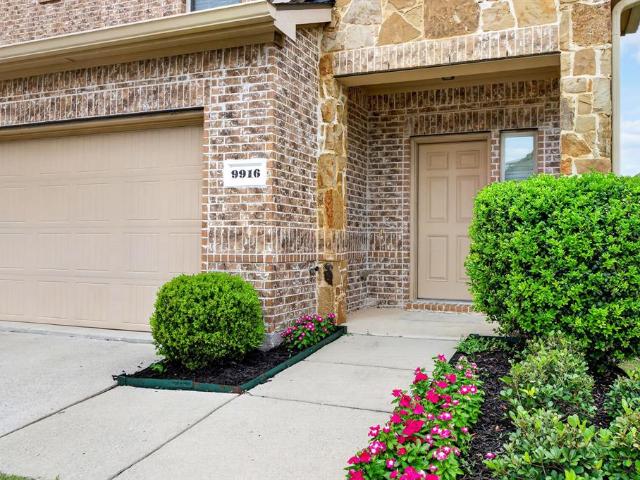 9916 Copperhead Lane