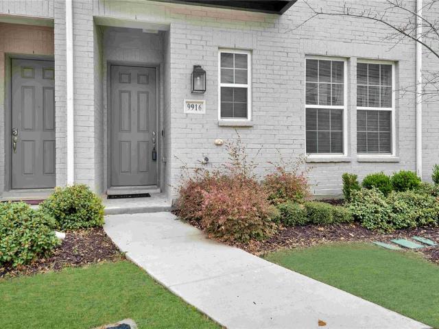9916 Hennings St, Irving, TX 75063 | Compass