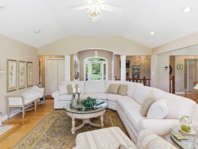 9916 Karnes Road