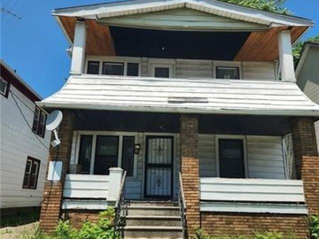 9917 Manor Ave, Cleveland, OH 44104