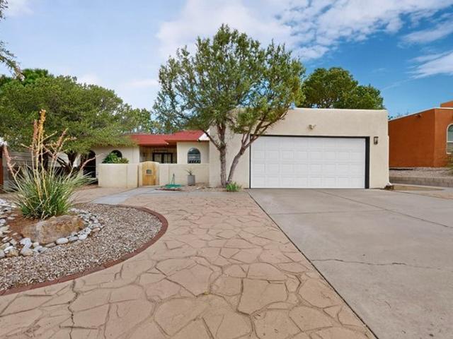 9919 Academy Knolls Dr NE, Albuquerque, NM 87111