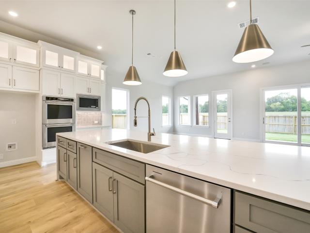 9910 Deep Water Dr, Missouri City, TX 77459 | MLS #25261