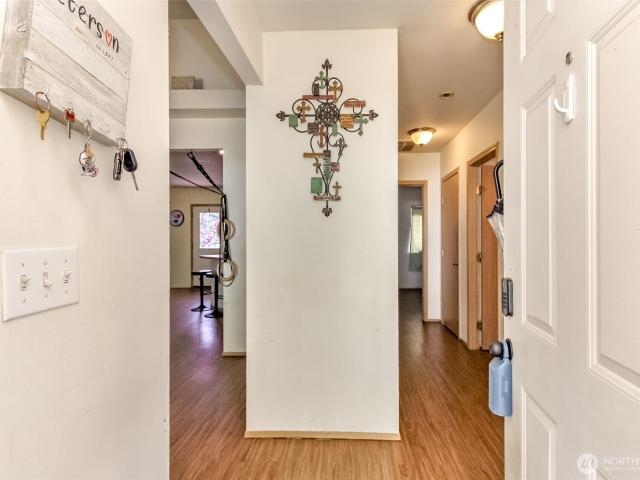 9910 th Street Ct E