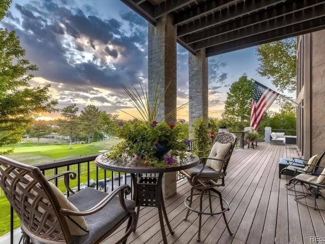 9911 Stoneglen Trail
