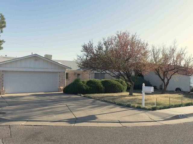 9912 Dorothy Pl NE, Albuquerque, NM 87111