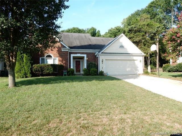 9912 Park Springs Ct, Charlotte, NC 28210