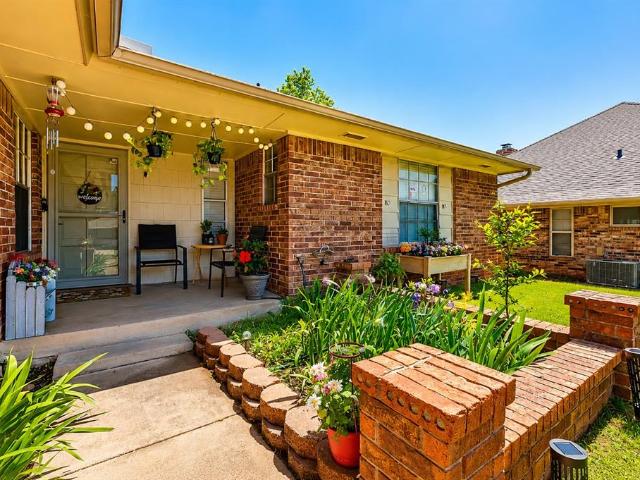 9912 S Country Club Drive