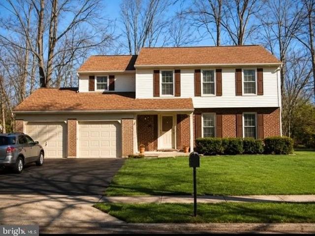 9912 Woodstream Ct, Lanham, MD 20706