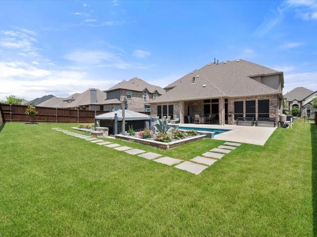 9913 Villa Verde Drive