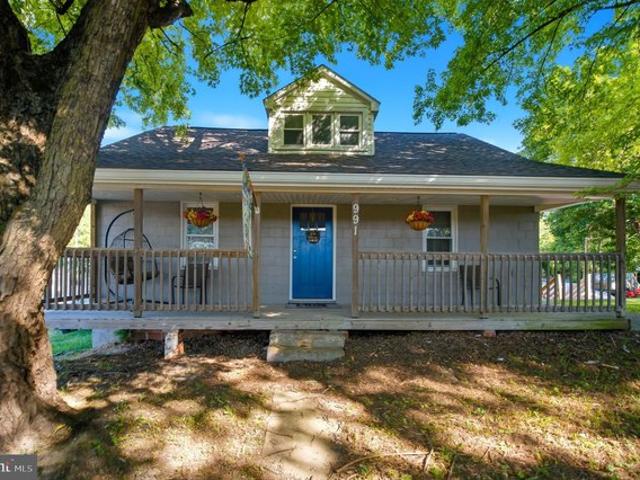 991 Hammonds Mill Rd, Hedgesville, WV 25427