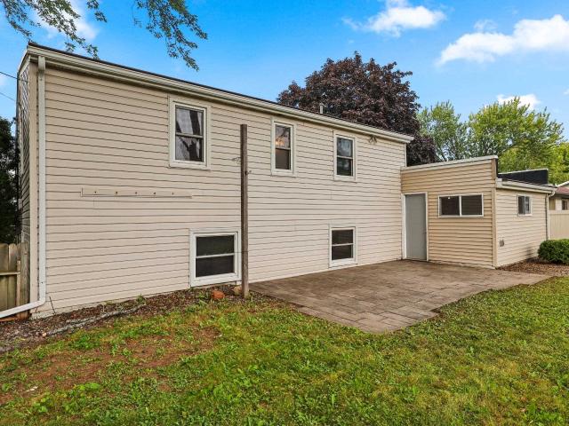 991 suburban drive