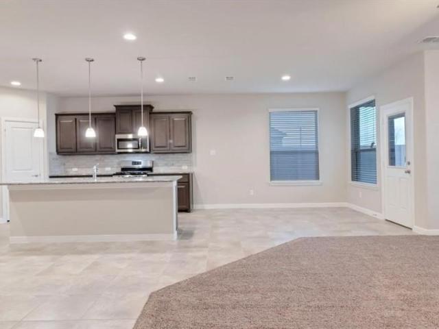 9925 Wynndel Trail