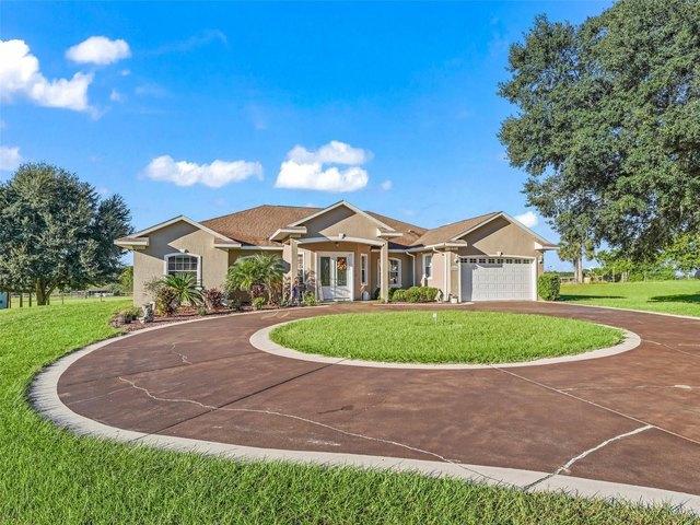 9926 SE Sunset Harbor Rd, Summerfield, FL 34491