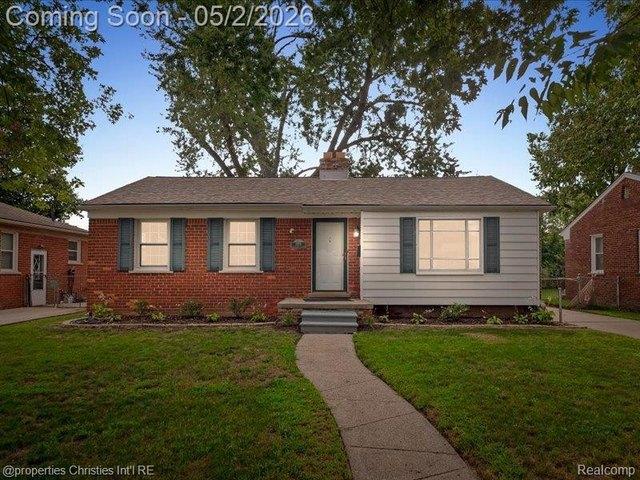 9928 Brookfield St, Livonia, MI 48150