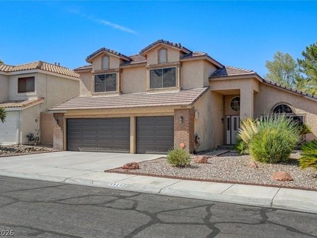 9920 Barrier Reef Dr, Las Vegas, NV 89117