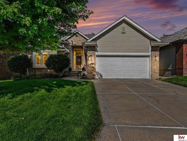 9920 S 172nd Cir, Omaha, NE 68136